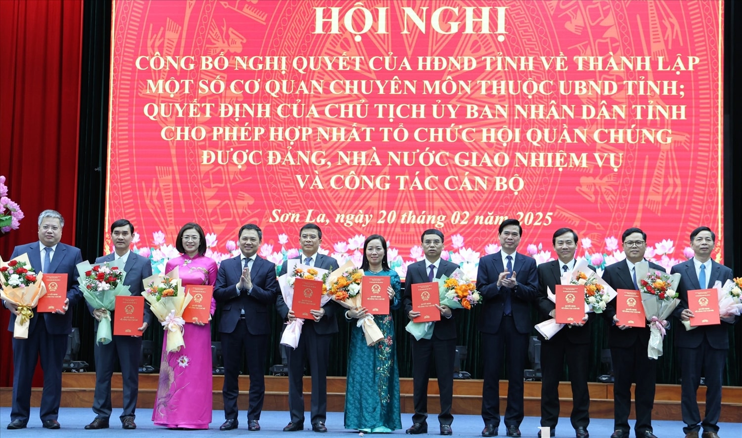 Bí thư Huyện ủy Phù Yên làm Giám đốc Sở Dân tộc và Tôn giáo tỉnh Sơn La