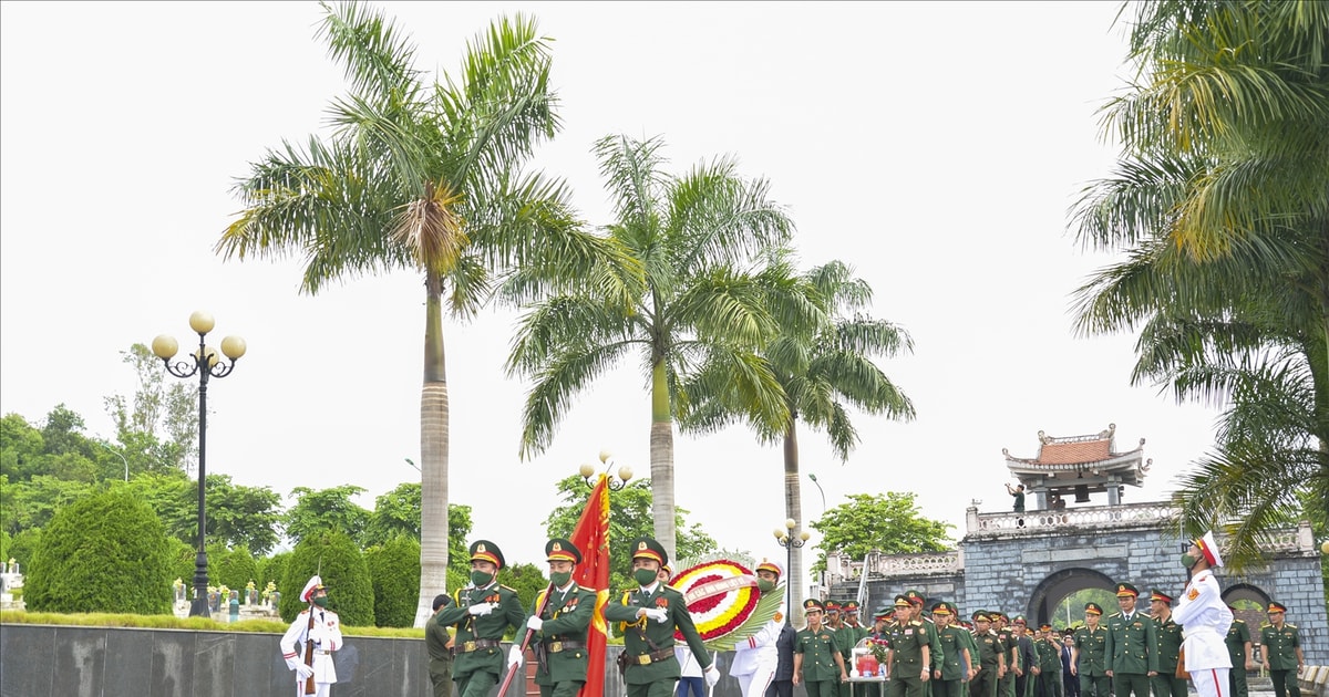 Điện Biên: Truy điệu, an táng 6 hài cốt liệt sĩ quân tình nguyện Việt ...